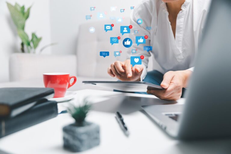 Online Networking: Challenges and Strategies for Success - Lintora